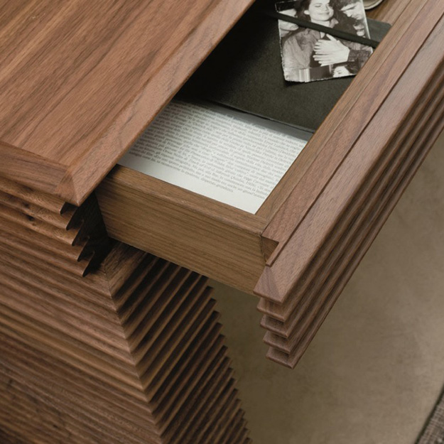 Porada Linka Console Table